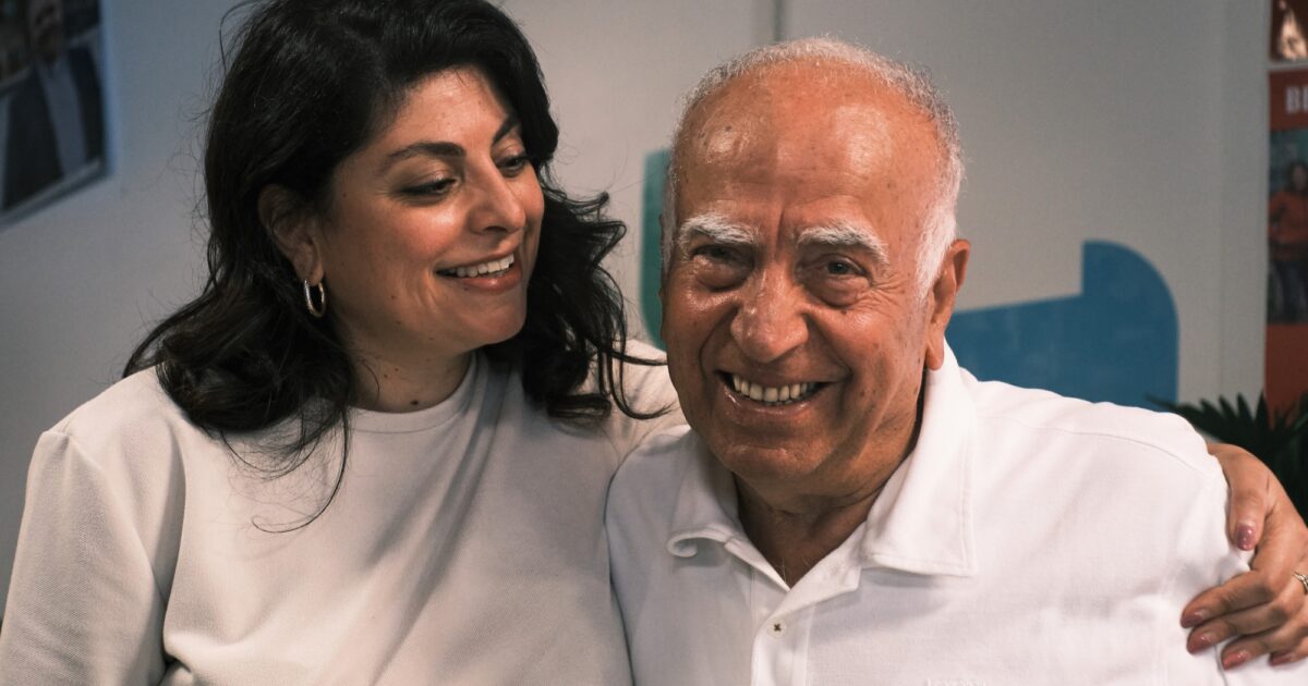 Meltem Halaceli: 'Een glaasje water, een platenspeler en Hengelo ...