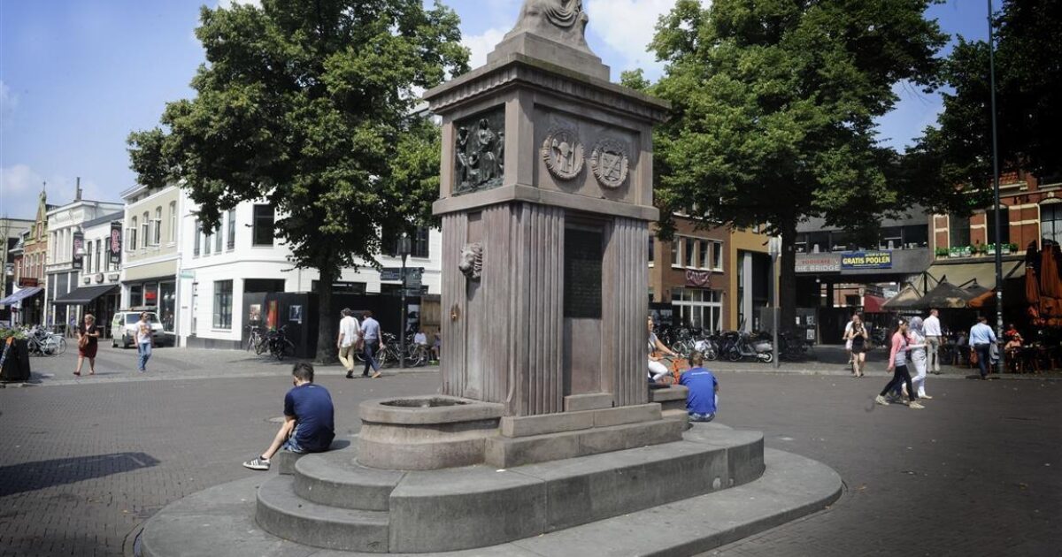 Draken vangen met je mobieltje in Enschedese binnenstad - 1Twente