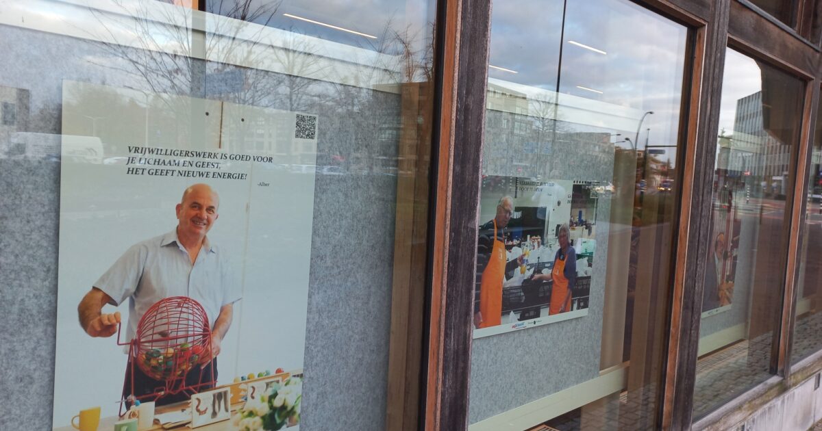 Wijkracht portretteerde achttien vrijwilligers van oudere leeftijd voor ...