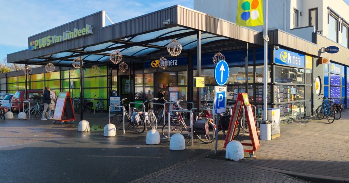 Almelose supermarkteigenaar moet zich aan lokale winkelsluitingswet ...